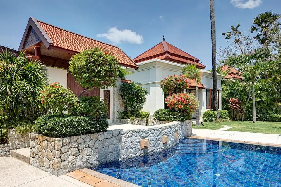 Century 21 Thailand Property - Luxury Thai Style Pool Villa 6 Bedrooms ...