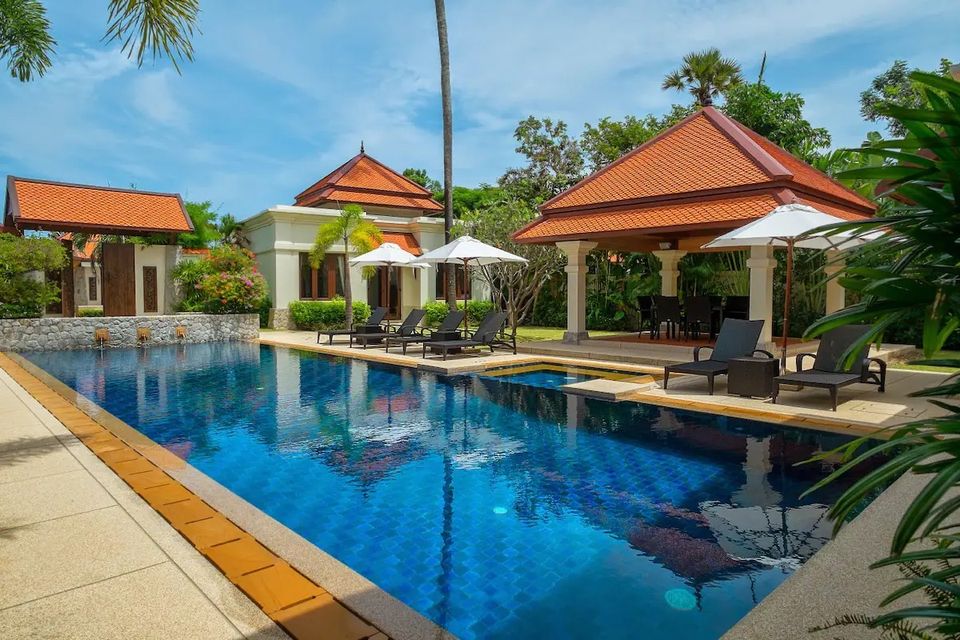 Century 21 Thailand Property - Luxury Thai Style Pool Villa 6 Bedrooms ...