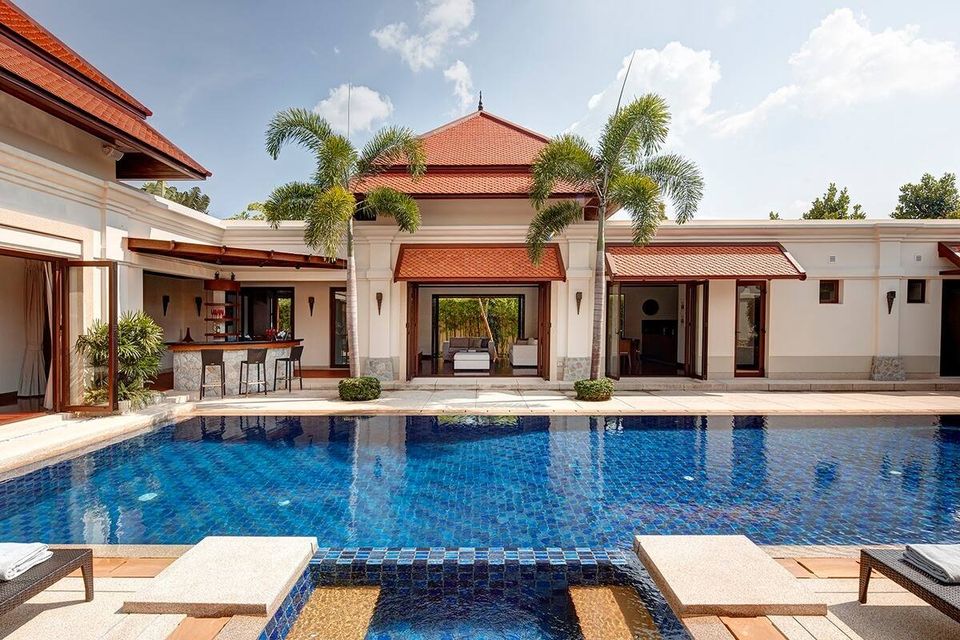 Century 21 Thailand Property - Luxury Thai Style Pool Villa 6 Bedrooms ...
