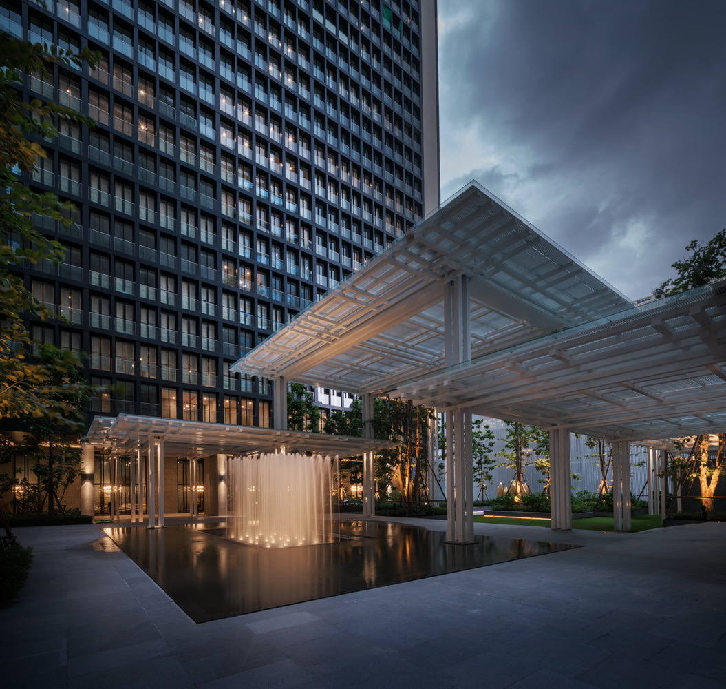 Noble Ploenchit