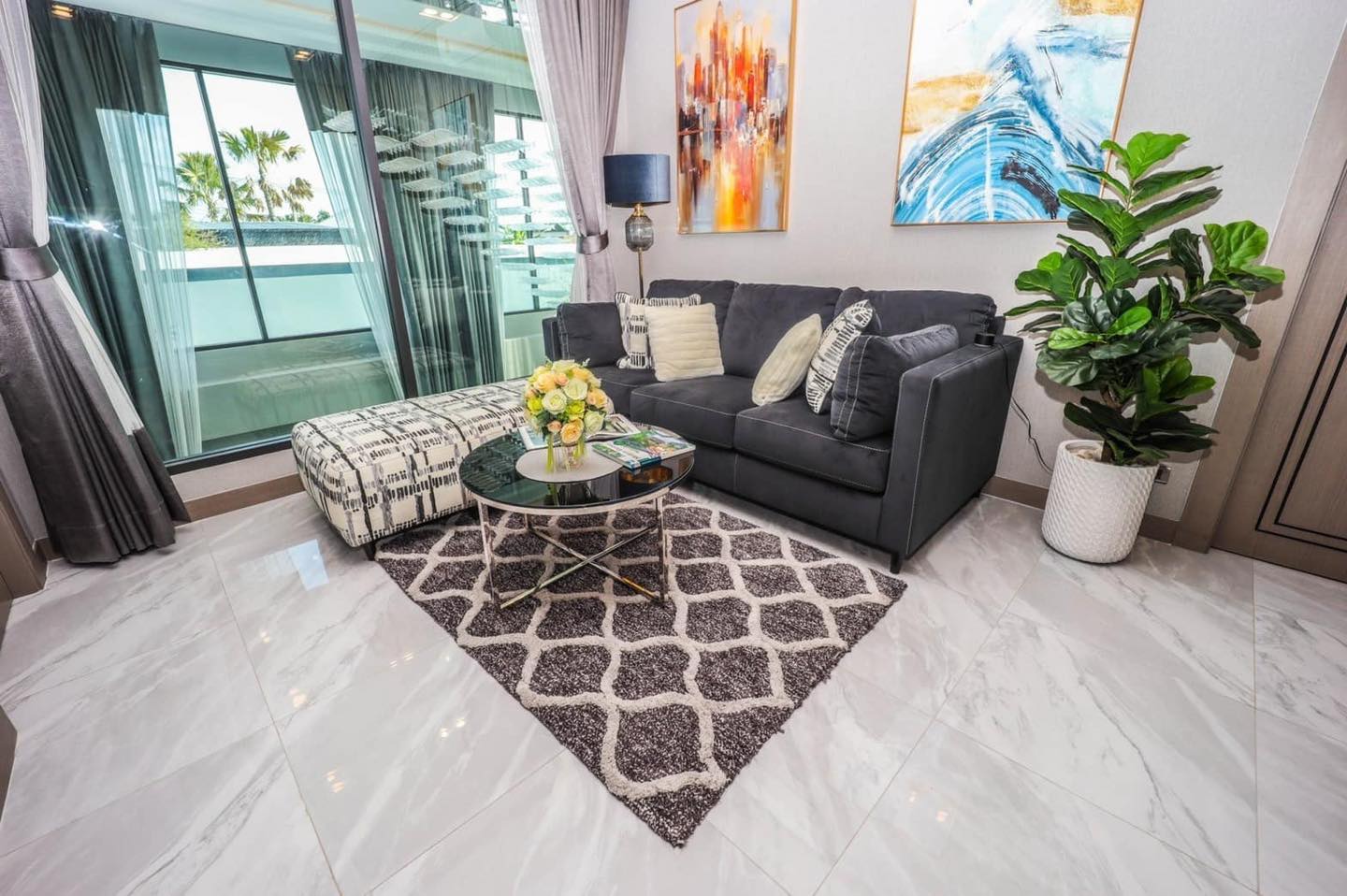 Century 21 Thailand Property - House style Luxury Modern Pool Villa 2 floors Madcha Nirvana ...