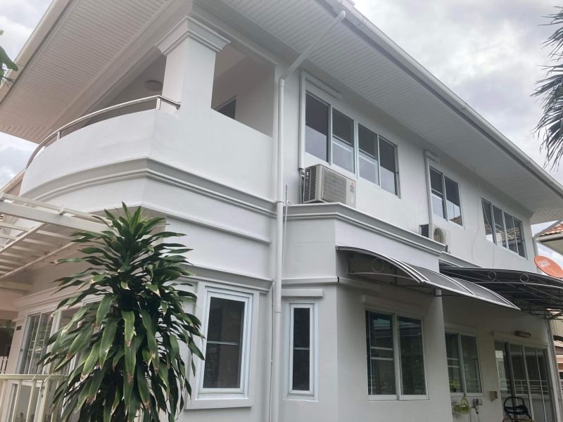 Century 21 Thailand Property - Big house, Piyawat Ang Sila Village ...