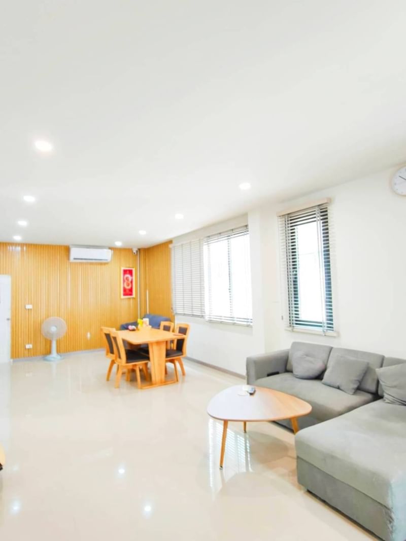 Century 21 Thailand Property - Second hand house, Golden Prive, Liang ...