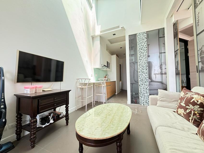 Century 21 Thailand Property - Luxury Loft Style Condo for Sale on ...